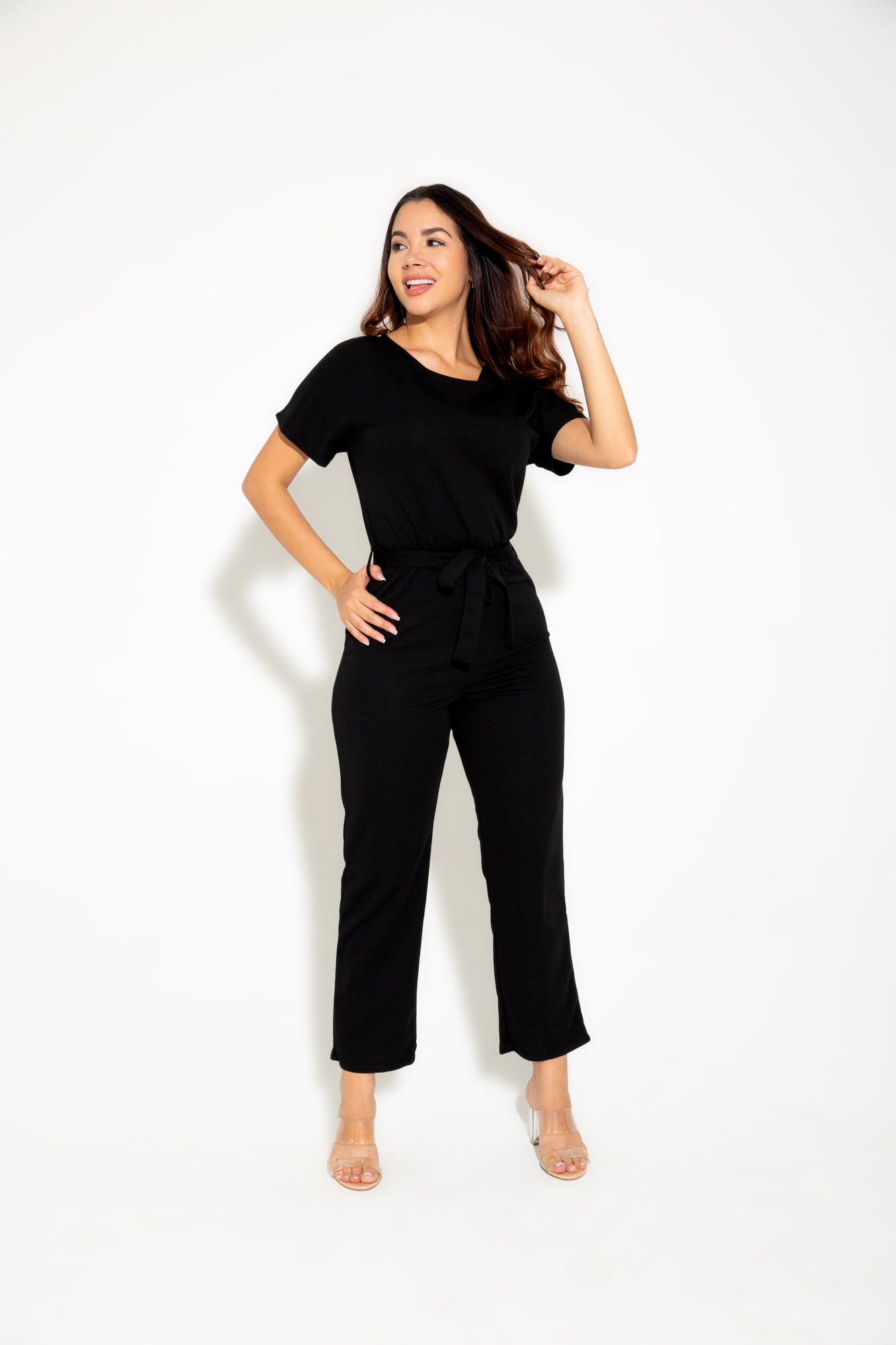 Enterizo negro con elástico en la cintura con cinturón – Calienna